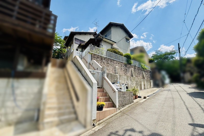 Fukakusa Ganjo-cho House with Car Garage near Fushimi Inari Shrine, for ...