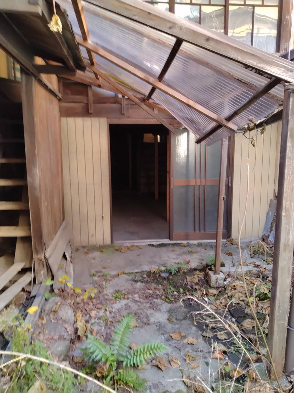 Nakano-cho Kyo-Machiya House near Subway Higashiyama Station, for Sale ...